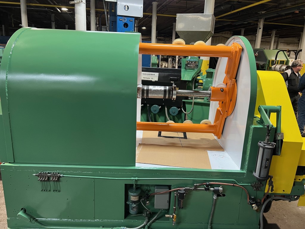 30" Cook Buncher, Single TwistModel BH-30, AC Motor