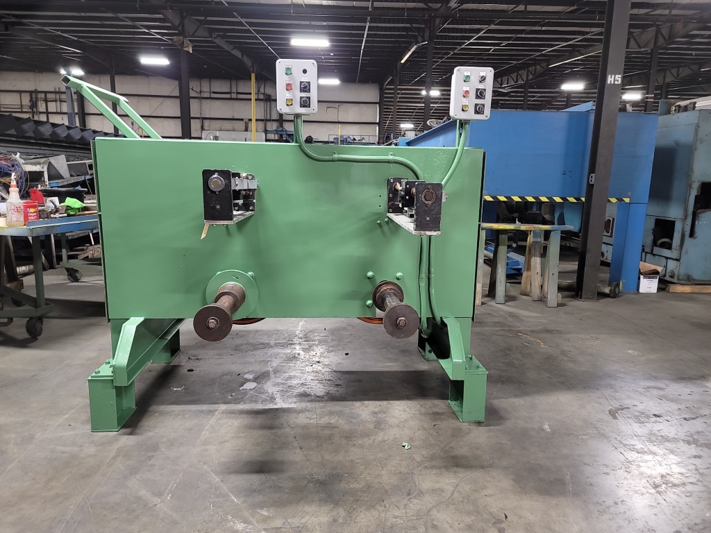 24" Dual Cantilever Shaft Takeup, 5HP Vector Motor